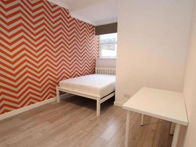 House Share For Rent In Charlton