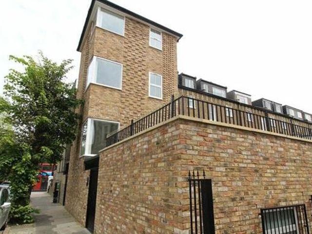 House Share For Rent In Ealing