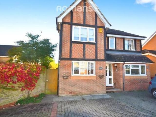 House share for rent in Earls Lane, Slough, SL1