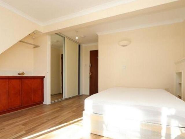 House Share For Rent In Island Gardens