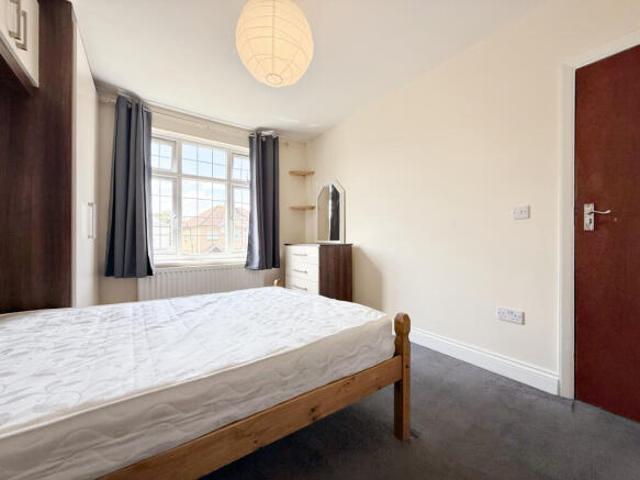 House share for rent in Kingsley Road, Hounslow, TW3
