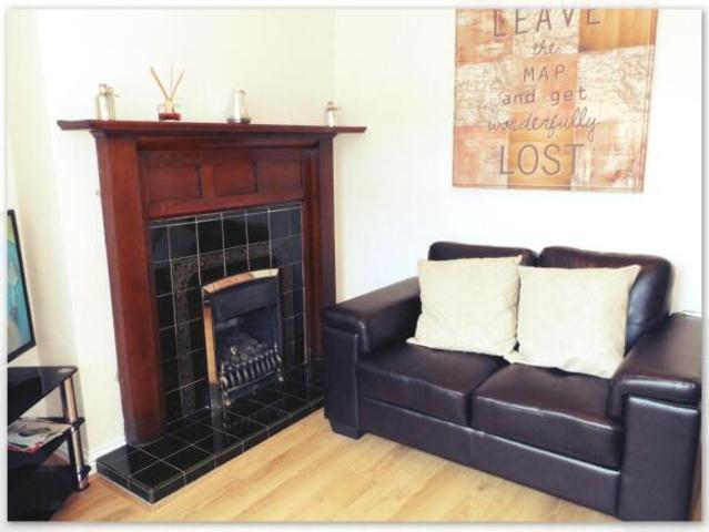 1 bedroom house share for rent in Limetree Avenue, Belle Vue, DN4