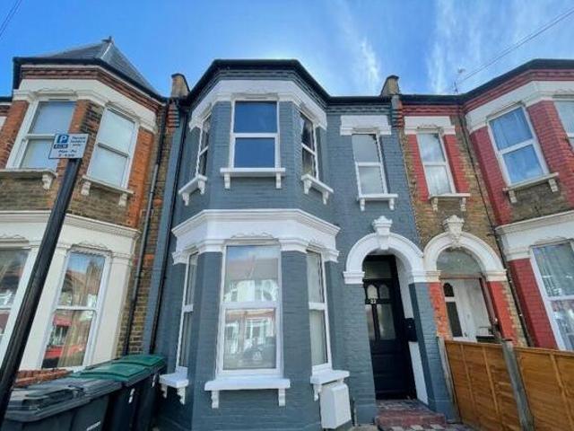 House Share For Rent In London