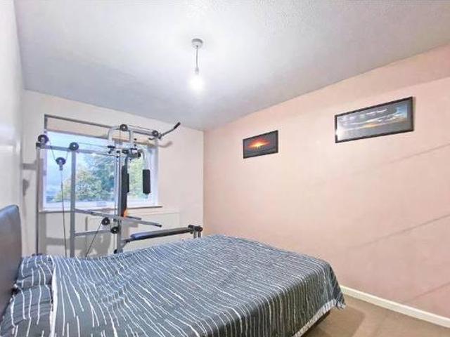 House share for rent in MacDonald Road GU9