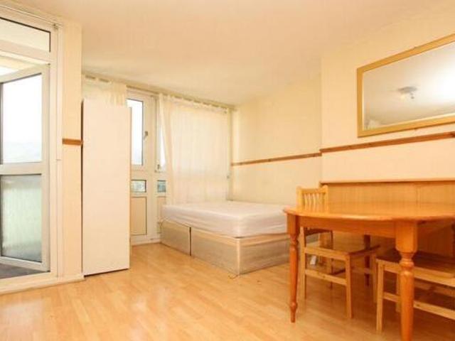 House Share For Rent In Mile End