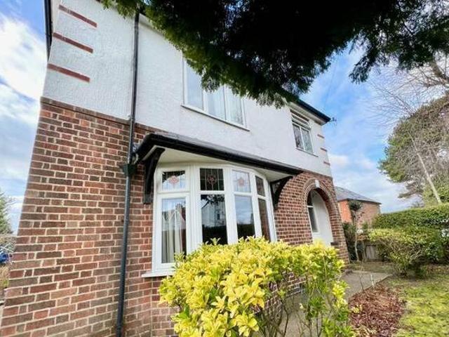 House share for rent in Muriel Road Beeston NG9