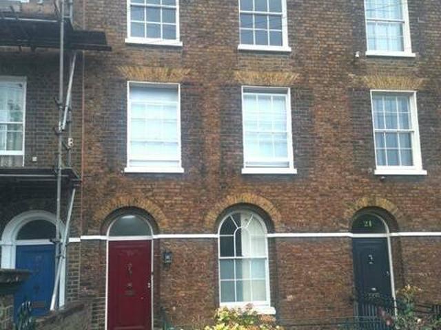 House share for rent in New Road Rchester ME1