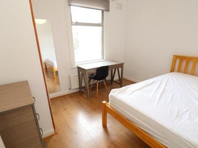 House Share For Rent In South Acton