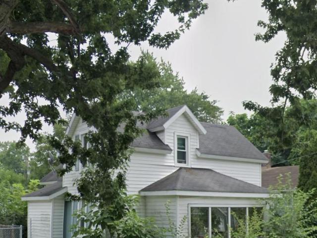 house South Bend IN DS104180224