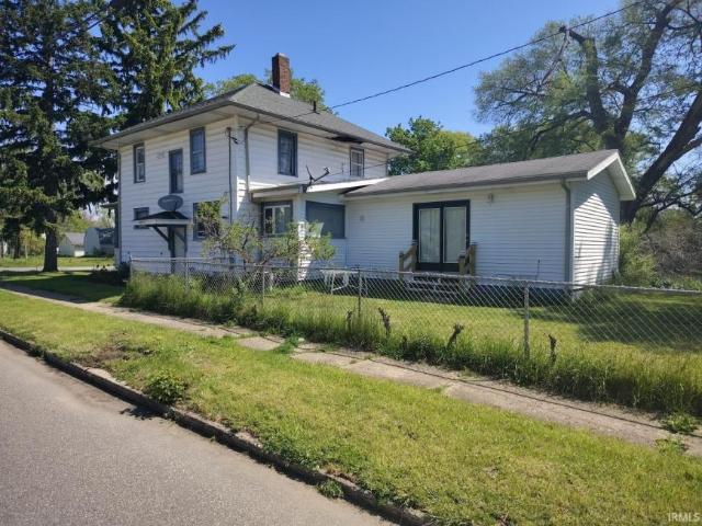 house South Bend IN DS102052958