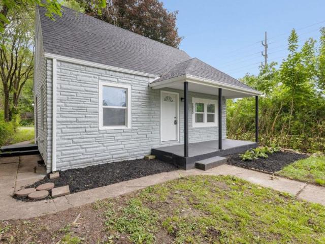 house South Bend IN DS103355477