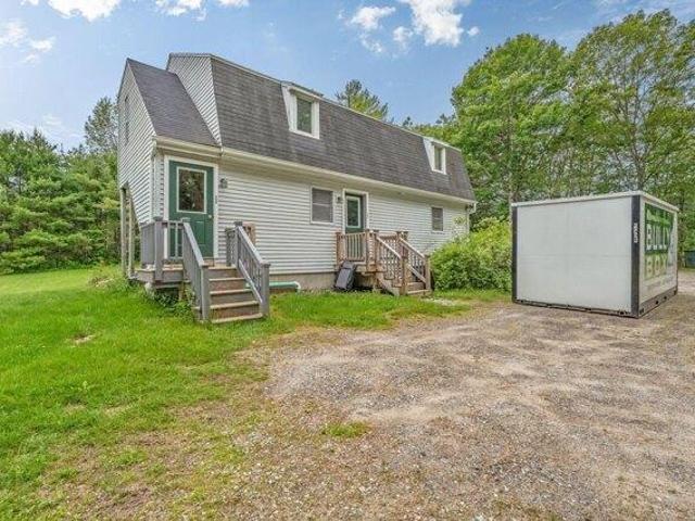 house South Bristol ME DS103664954