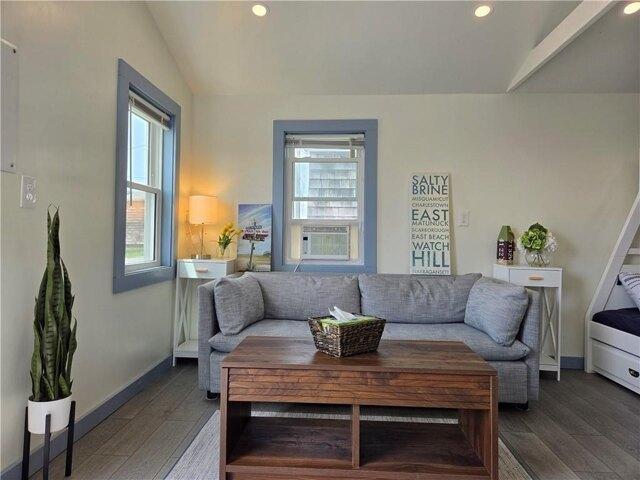 house South Kingstown RI ES104408782