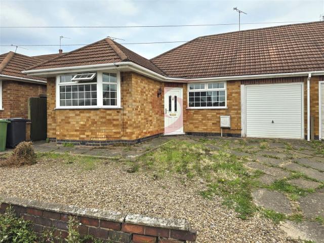 house Southdown Drive Leicester, LE4