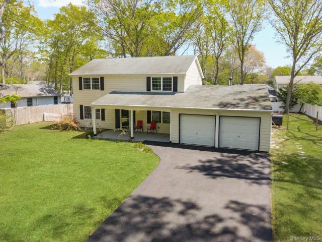 house Stony Brook NY ES101986991