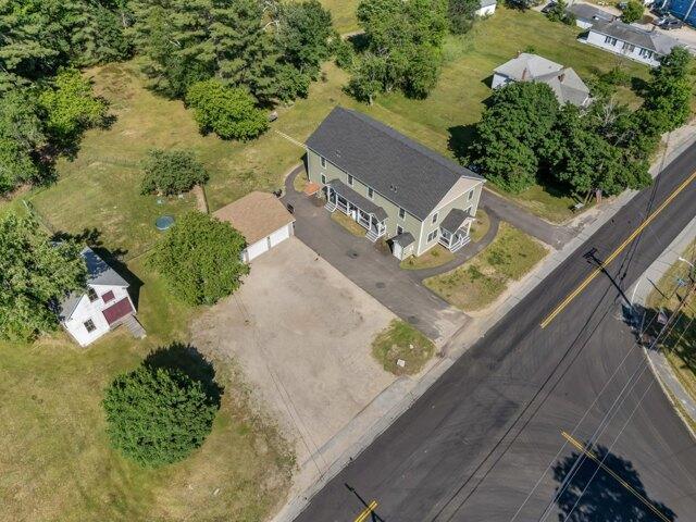 house Standish ME DS104264829