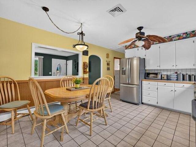 house Standish ME ES105144329