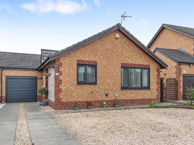 house Surcoat Loan, Broomridge, Stirling, FK7 7XT