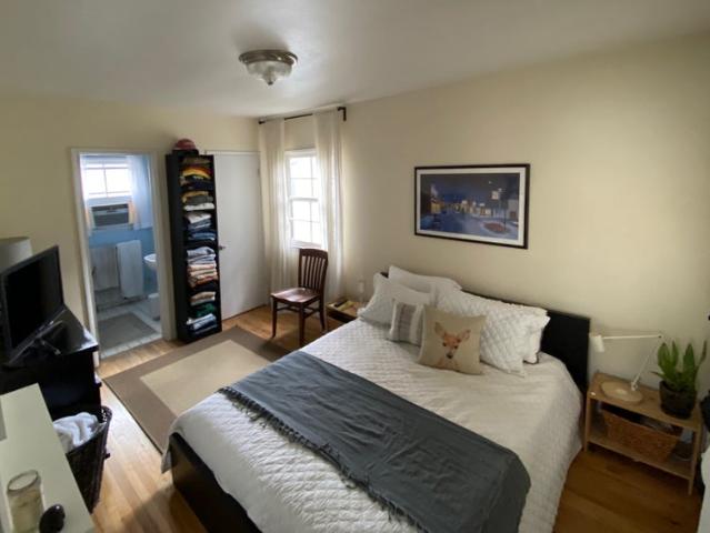 Housemate in 2Br/2Ba Silver Lake Guesthouse