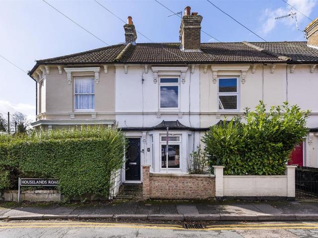 Houselands Road, Tonbridge TN9, 2 bed property to rent, £1,550 pcm | PrimeLocation