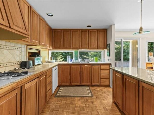 Houston Farm Rd, Stowe, Home For Sale