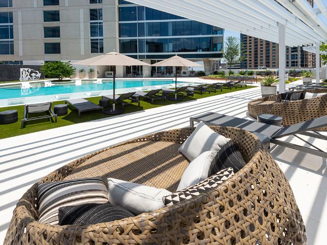 Houston Gem: Renovated Two Bedroom Apartment with Balcony