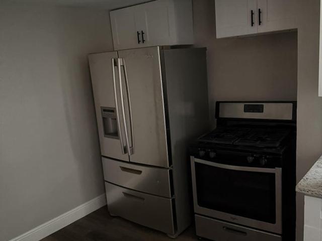 Houston House. Beautiful & spacious