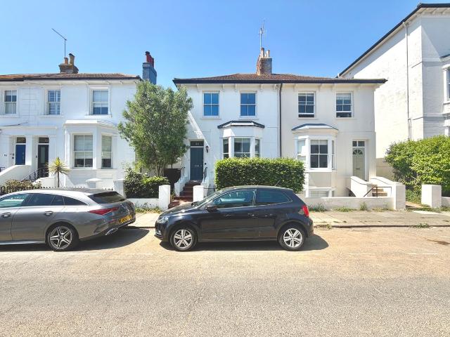 Hova Villas, Hove BN3, 1 bed flat to rent, £1,200 pcm | PrimeLocation