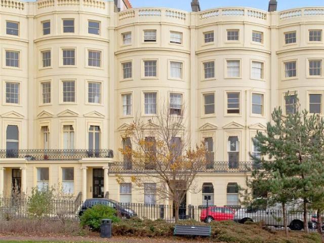 Hove BN3, 2 bed flat to rent, £1,950 pcm | PrimeLocation