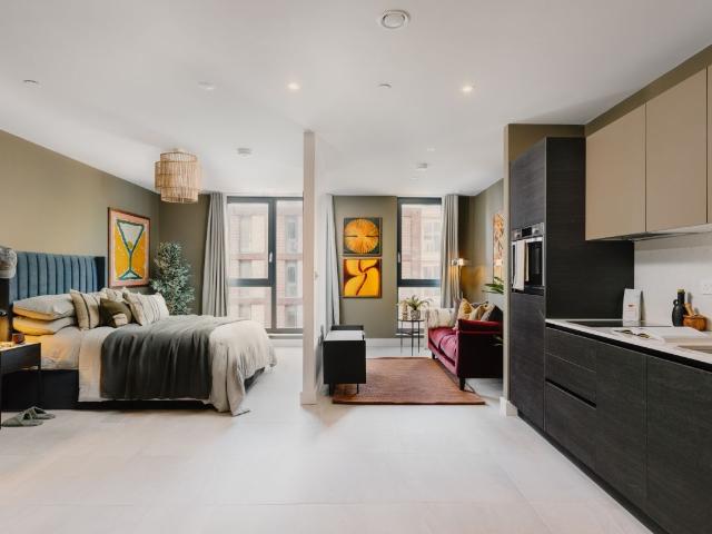 Hove Central, 11 Boulevard Place Brighton BN3, Studio to rent, £1,350 pcm | PrimeLocation