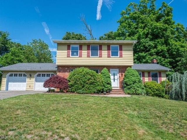 Hover Dr, Mount Arlington, Home For Sale