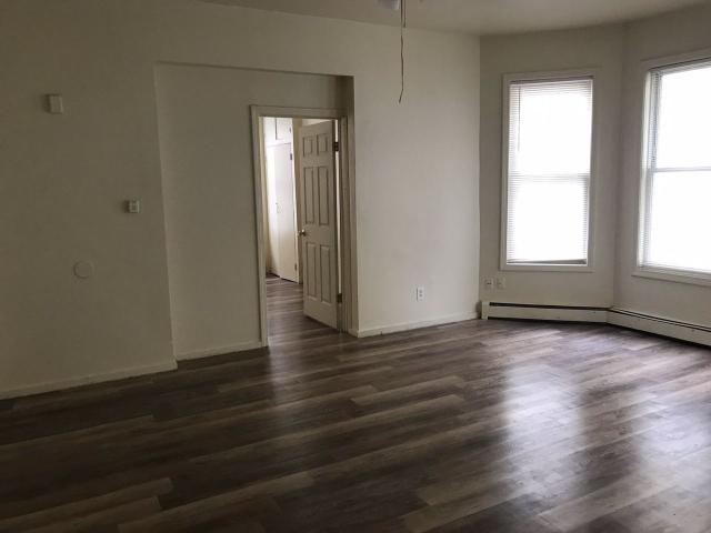 HOWARD 630 3 Bedroom Apartment for Rent at 630 Howard Ave, New Haven, CT 06519 Hill