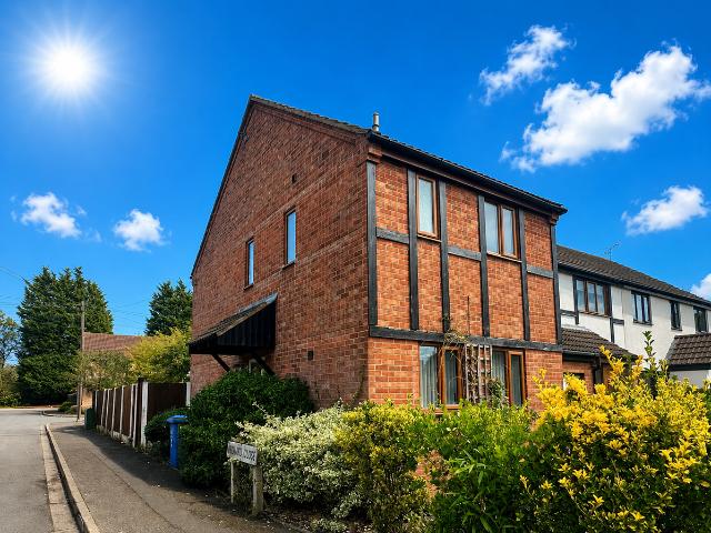Howard Close, Nottingham NG10, 2 bed semi detached house to rent, £975 pcm | PrimeLocation