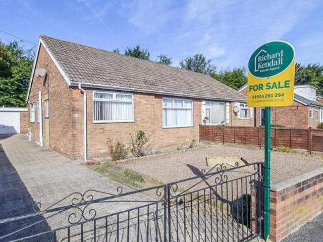 Howard Crescent Durkar, 2 Bedroom Semi detached