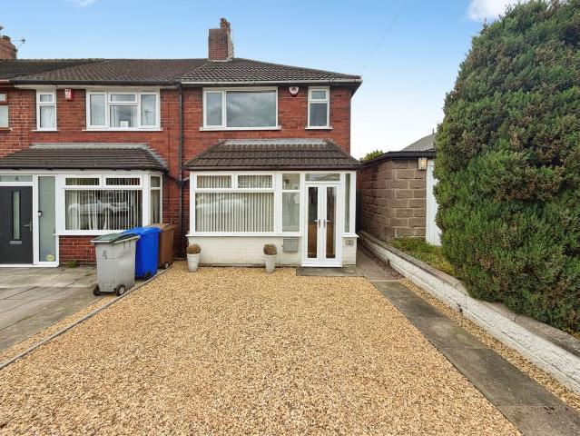 Howard Crescent, Stoke On Trent, Staffordshire ST1, 2 bed semi detached house to rent, £850 pcm | PrimeLocation