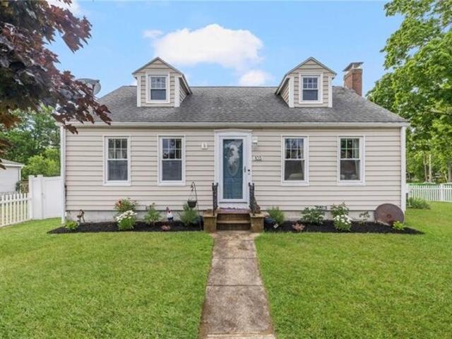 Howard Ave, Burrillville, Home For Sale