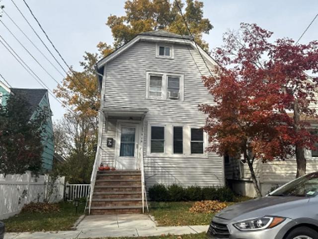 Howard Ave