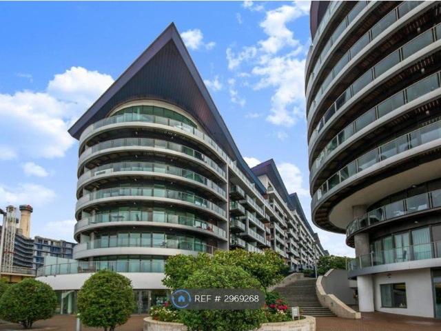 Howard Building, London SW11, Studio to rent, £2,200 pcm | PrimeLocation