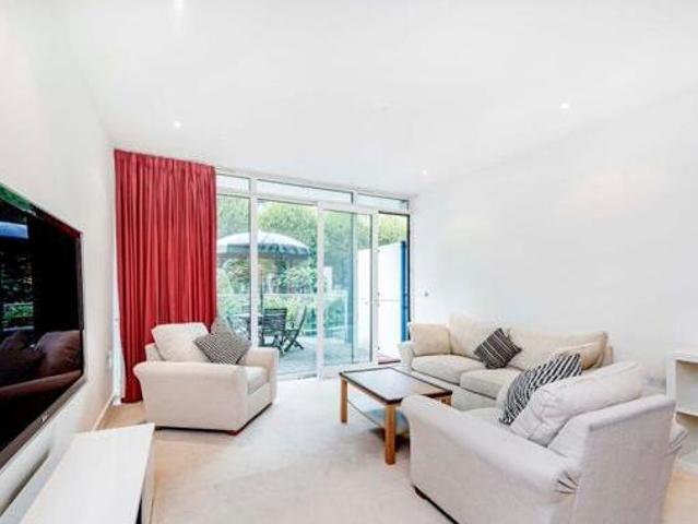 Howard Building, Queenstown Road, 2 Bedroom Apartment