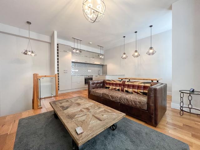 Howard Gardens, City Centre CF24, 2 bed maisonette to rent, £1,350 pcm | PrimeLocation