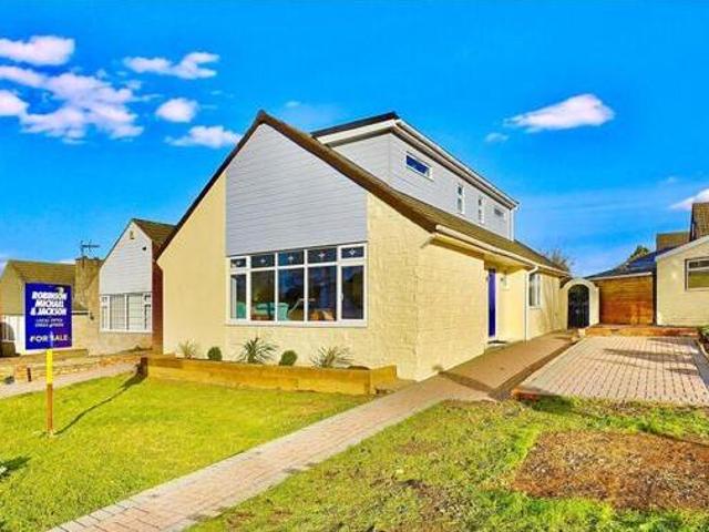 Howard Drive, Maidstone, 5 Bedroom Detached