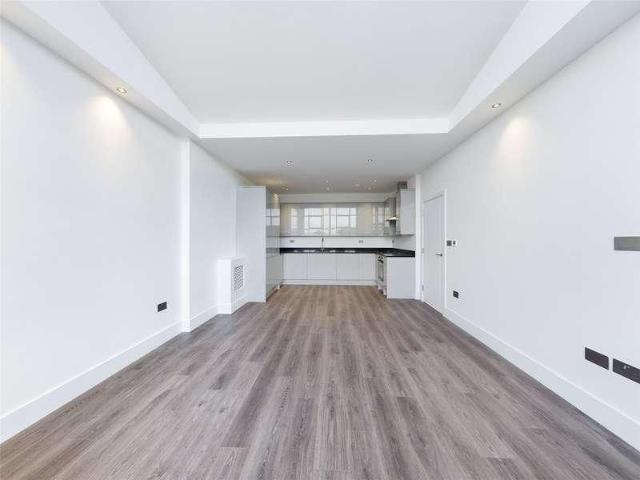 Howard House, Ruislip, HA4
