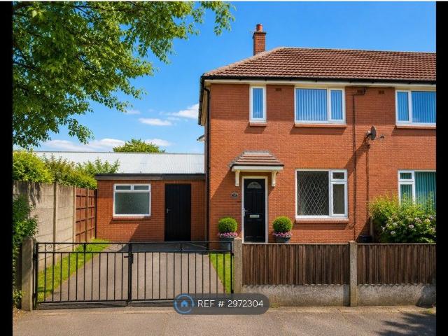 Howard St, Wigan WN5, 2 bed semi detached house to rent, £925 pcm | PrimeLocation