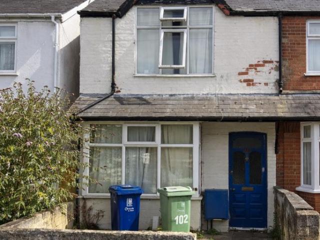 Howard Street, Oxford, Oxfordshire, OX4 4 bed terraced house to rent £2,600 pcm £600 pw