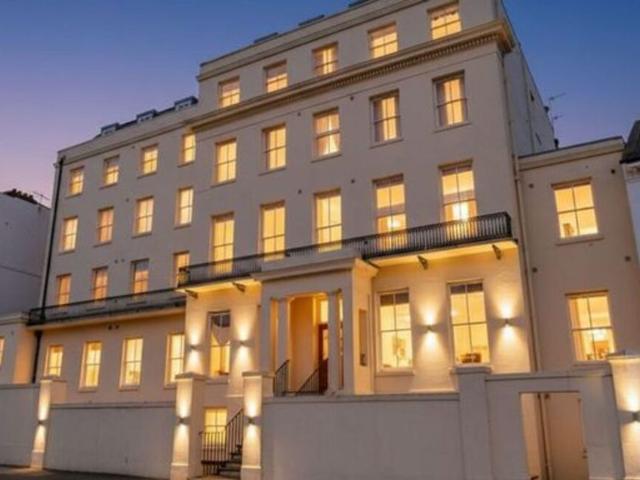 Howard Place, St. Annes Court Howard Place, BN1 – HW Estate Agents