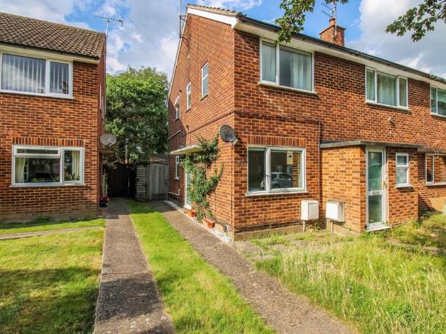Howard Road, Cambridge 2 bed maisonette to rent £1,550 pcm £358 pw