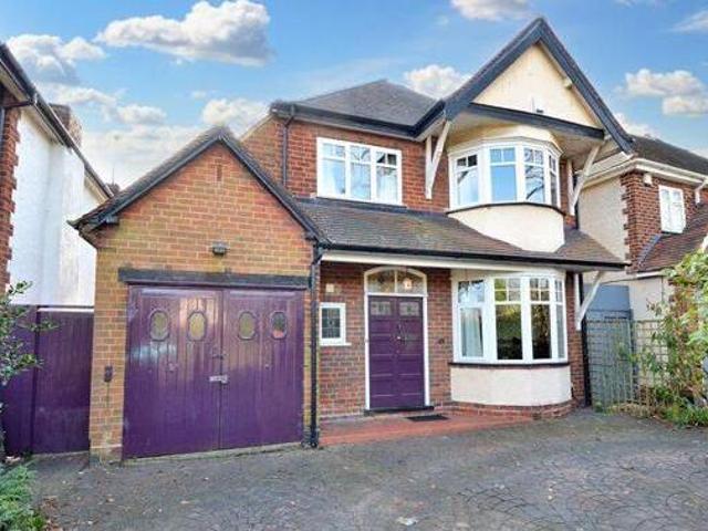 Howard Road East, Kings Heath, 3 Bedroom Detached
