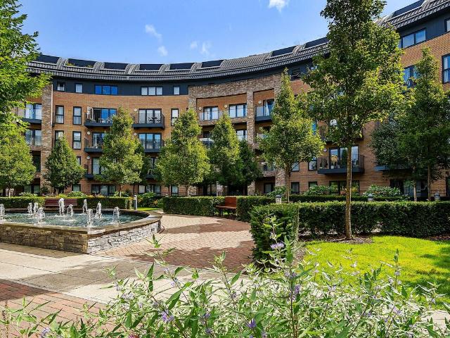 Howard Road HA7, Stanmore, 2 bed flat to rent, £3,200 pcm | PrimeLocation