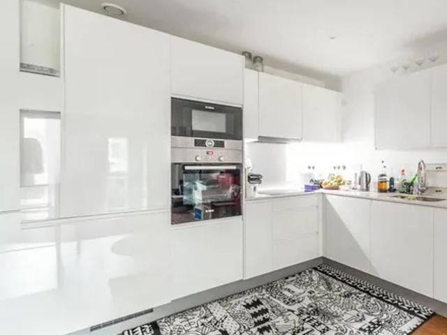Howard Road, London, HA7 1GD, United Kingdom | 2 bed apartment for rent #139068117 | Rentberry