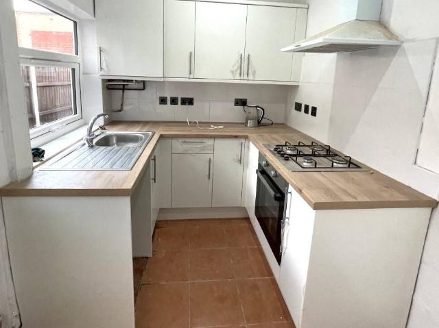 Howard Road, Mansfield NG19, 2 bed terraced house to rent, £725 pcm | PrimeLocation
